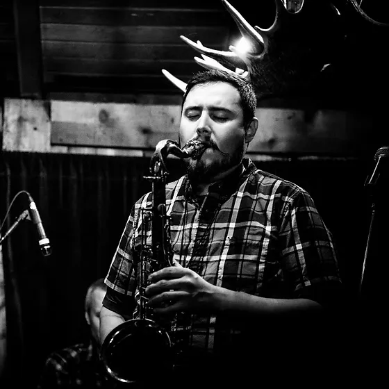 Ruben Salinas Profile and Discography | African Music Library